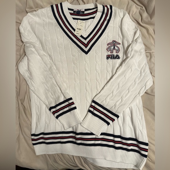 Brooks Brothers | Sweaters | Nwt Brooks Brothers Fila Mens V Neck ...